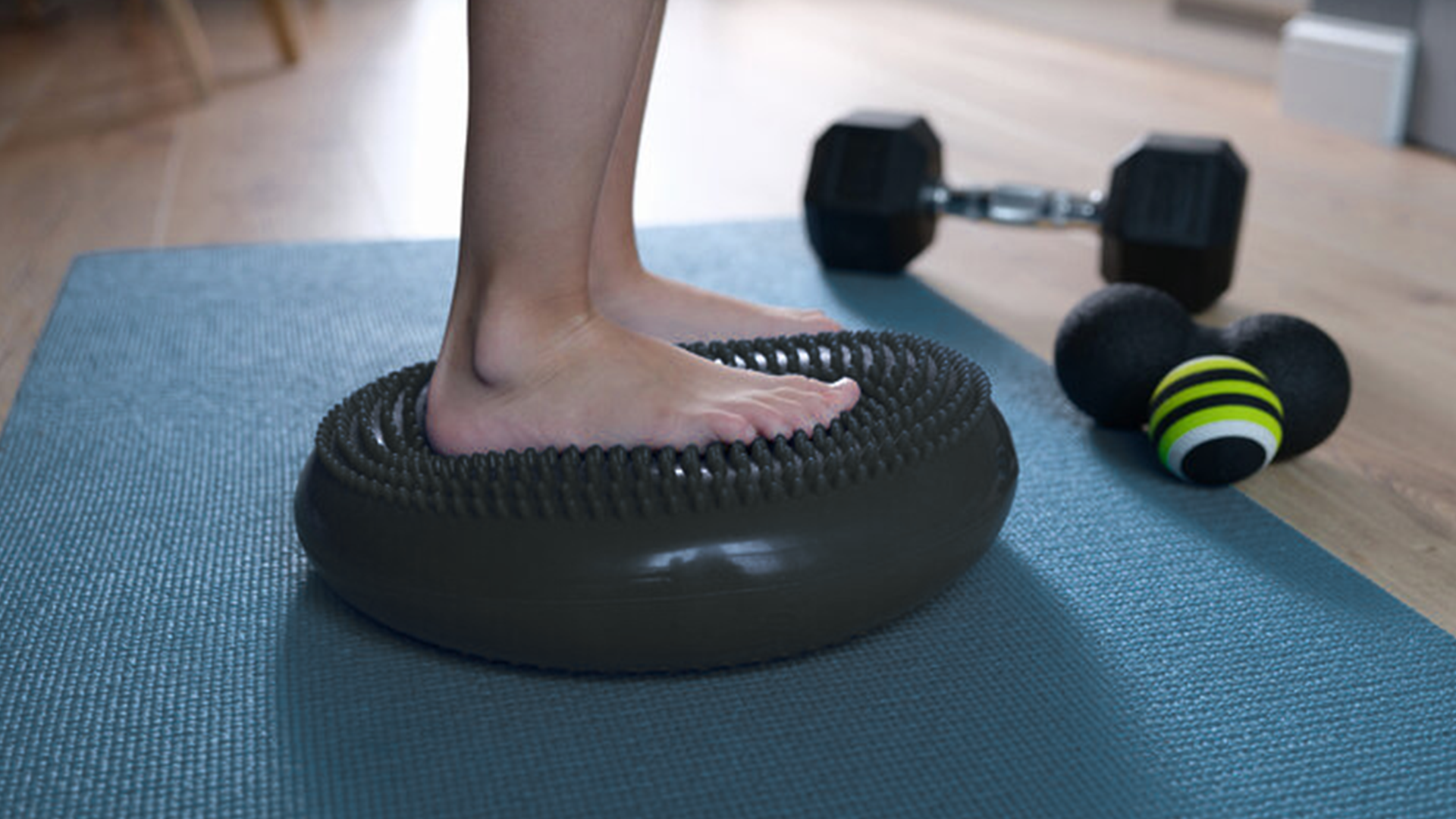 8 Benefits of Balance Cushion Training | Gym Concepts
